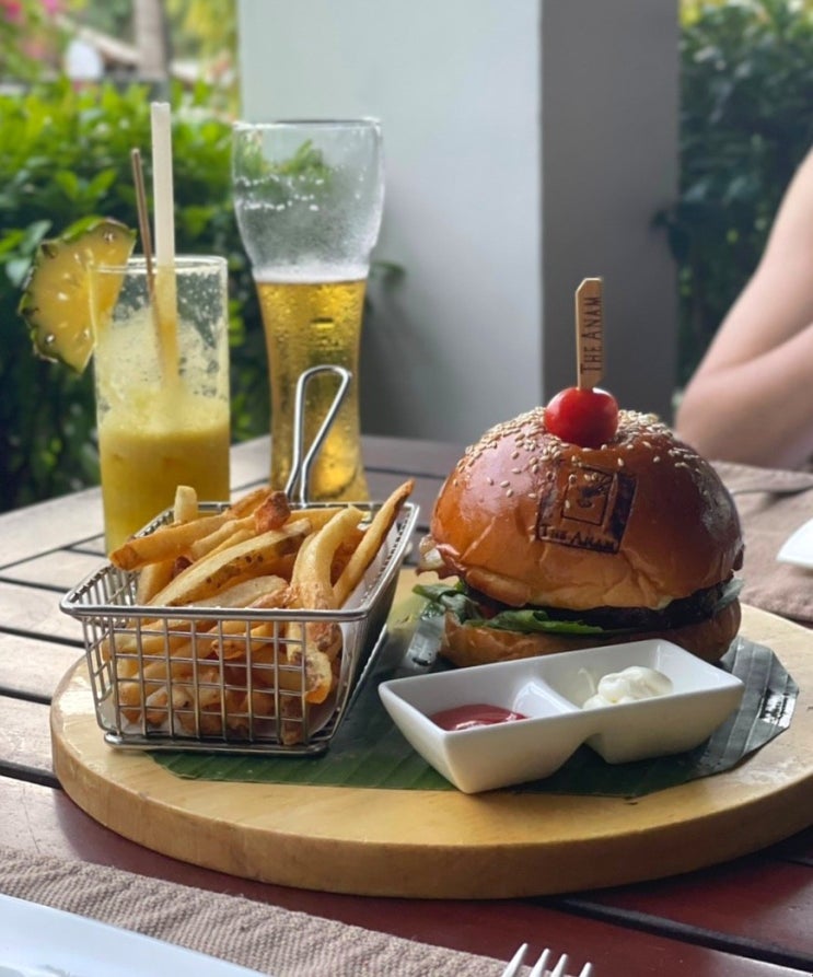 나트랑 더아남 레스토랑 3곳 후기 (조식, 더아남버거, 룸서비스 등) : 네이버 블로그