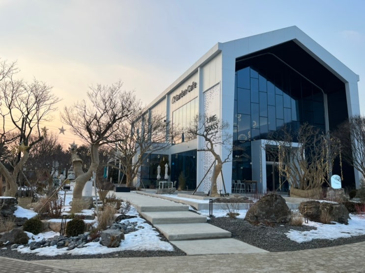 용인 카페 라임그라스 캠핑 감성 베이커리 대형카페 가오픈기간방문 네이버 블로그