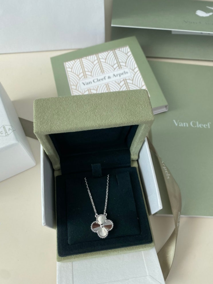 반 클리프 앤 아펠 Van cleef & Arpels, 빈티지 알함브라 기요세 목걸이 : 네이버 블로그