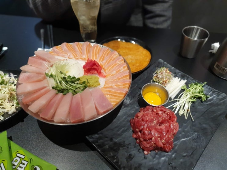 건대맛집 육회 연어 참치 건대무한리필 김천재의육회반한연어 건대점 후기 네이버 블로그