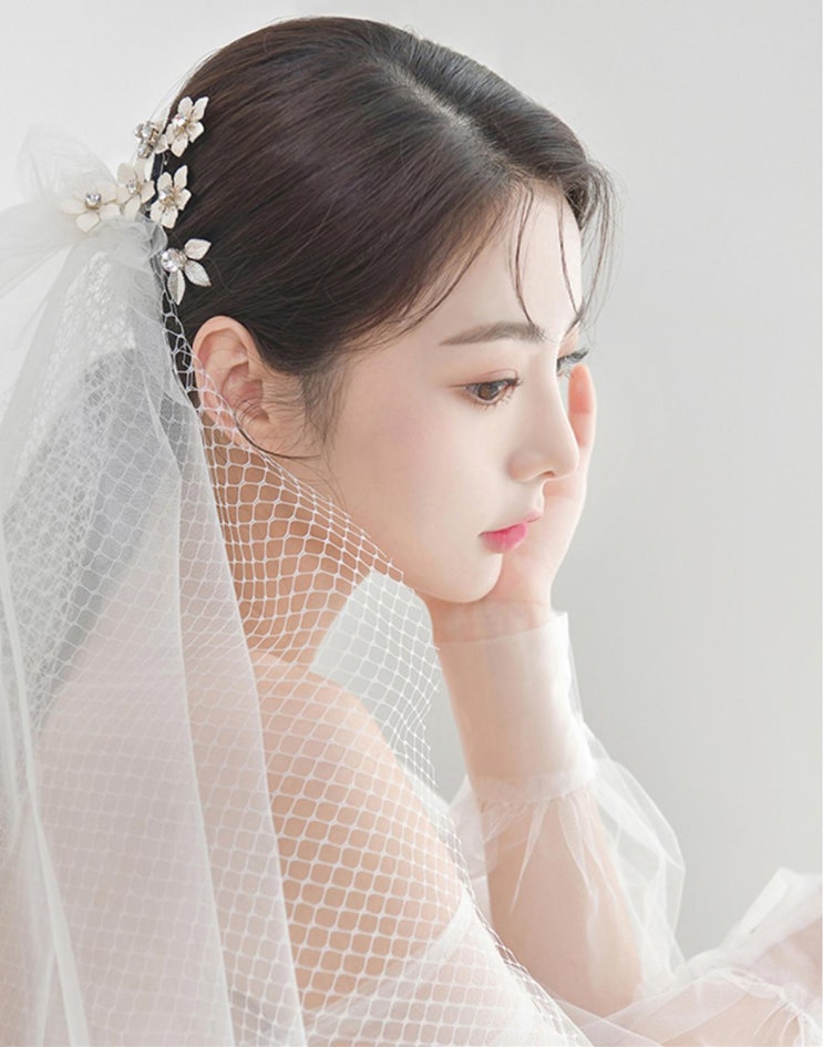 깔끔함에 트렌디 한 스푼 웨딩메이크업샵 겐그레아 클로드유황정아웨딩 패키지 네이버 블로그