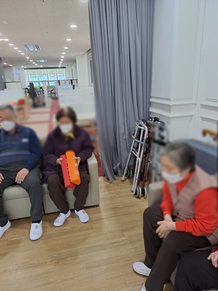 광명노인주간 보호 센터 시니어데이케어주은 광명센터레크레이션 윷놀이 네이버 블로그