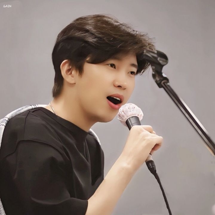 임영웅 IM HERO 101 : 설렘으로 쓰는 우리들의 이야기 | VOD OPEN D-10 💙 멋진가수 : 네이버 블로그