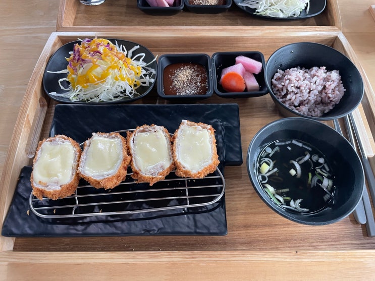 제주 서귀포 수제 흑돼지 돈까스 뜻밖의 맛집 포커스 네이버 블로그