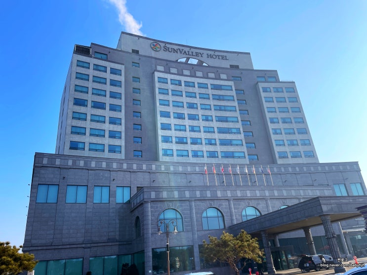 서울 근교 여주 프리미엄아울렛 숙소 여주 남한강썬밸리호텔 패밀리스위트 리버뷰 후기 씨엘로 조식 와인 편의점 워터파크