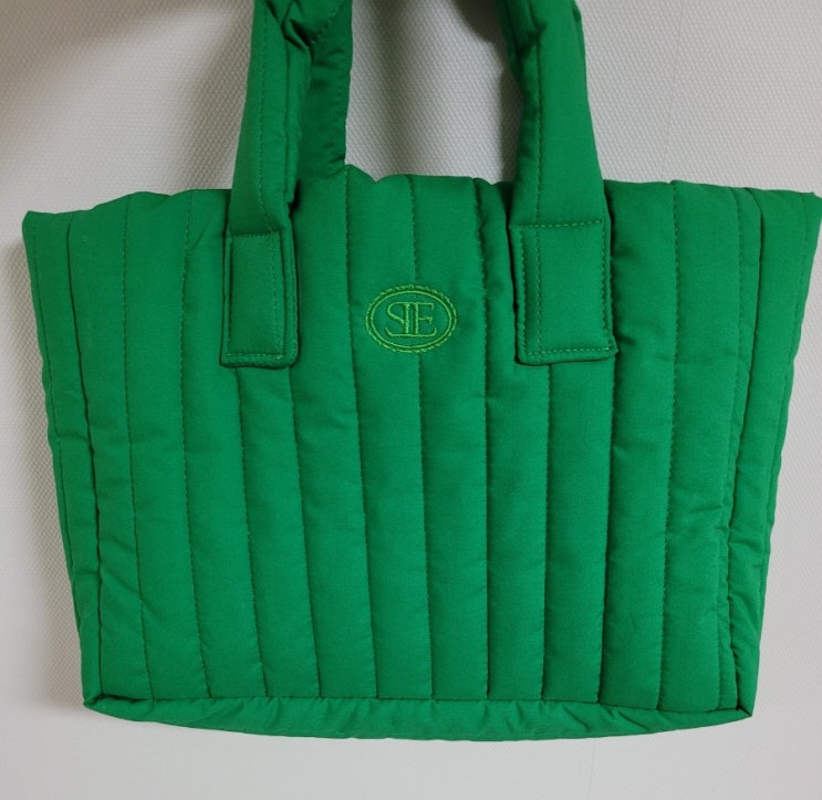 [소비일기] 시엔느 패딩백 그린(Sienne Padding bag)구매 후기 : 네이버 블로그