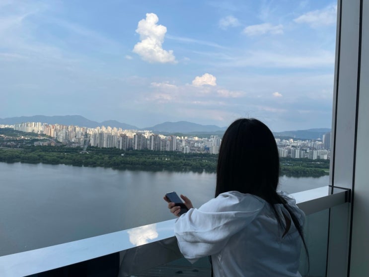 서울 호캉스 비스타워커힐 디럭스 발코니 솔직후기 한강뷰 수영장스카이야드 가성비호텔 네이버 블로그