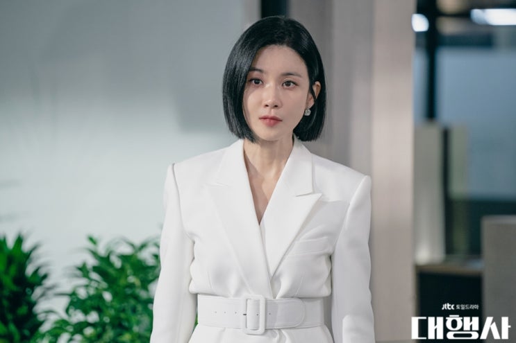 대행사 이보영 옷 원피스 트위드 자켓 가방 고아인 오피스룩 패션은 네이버 블로그