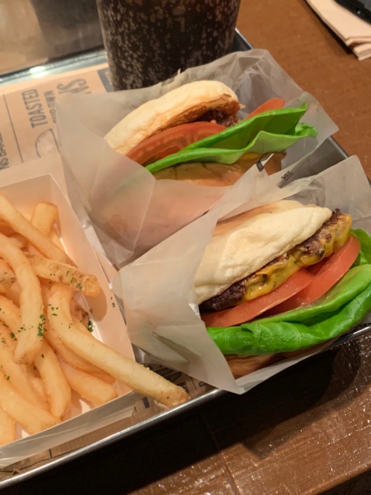 바스버거 여의도 점심 메뉴 추천 수제버거 맛집 바스버거 여의도점 감자칩이 무한리필 네이버 블로그