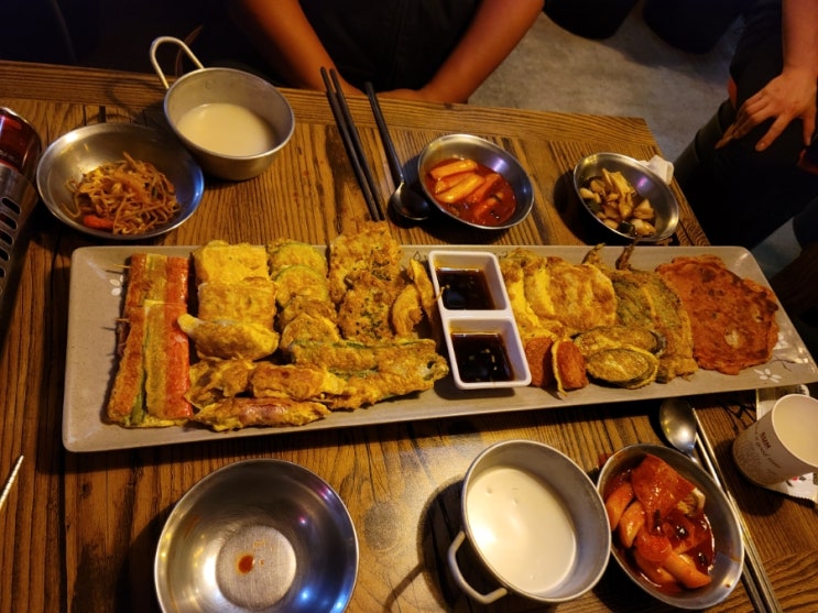 속초 먹거리단지 교동 전 맛집 왕빈자 삼파전 속초 교동점 네이버 블로그