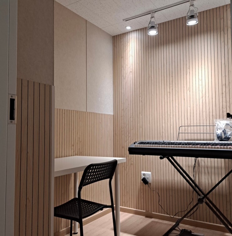 💗안양 지상 프리미엄 시간제 연습실 대여 예약💗 보컬 피아노 레슨 유튜버에게 추천 네이버 블로그