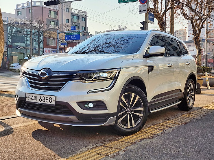 [판매완료][삼성정품 바디킷 장착] 르노삼성 QM6 휘발류 흰색 중고차 소개합니다. : 네이버 블로그