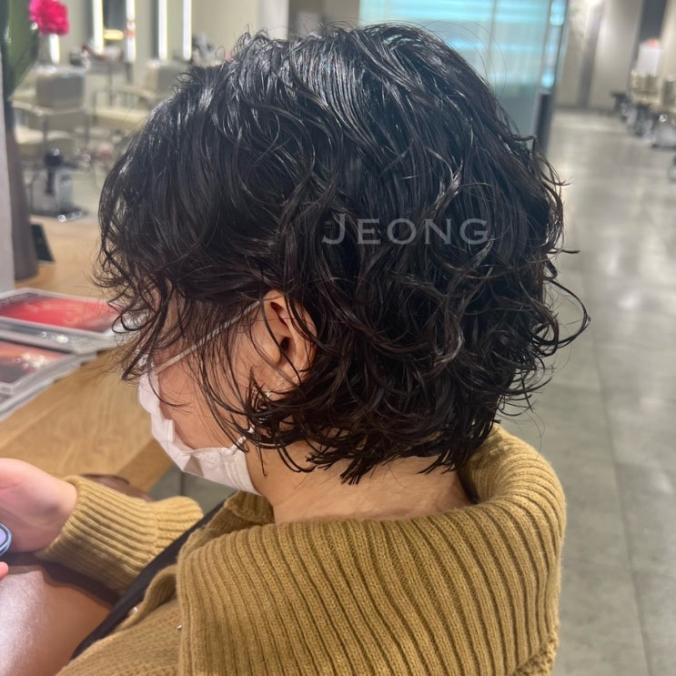 볼륨과 귀여움 둘 다 잡는 정수석실장의 숏히피펌 숏단발펌 베이비펌 웨이브펌 리프펌 세종미용실 숏컷펌 아이디헤어세종소담점