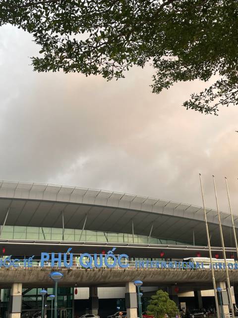 [베트남/푸꾸옥] 킹콩 마트, anba cafe, 가성비 대박 현지 네일샵 nail t&t, linda restaurant ...