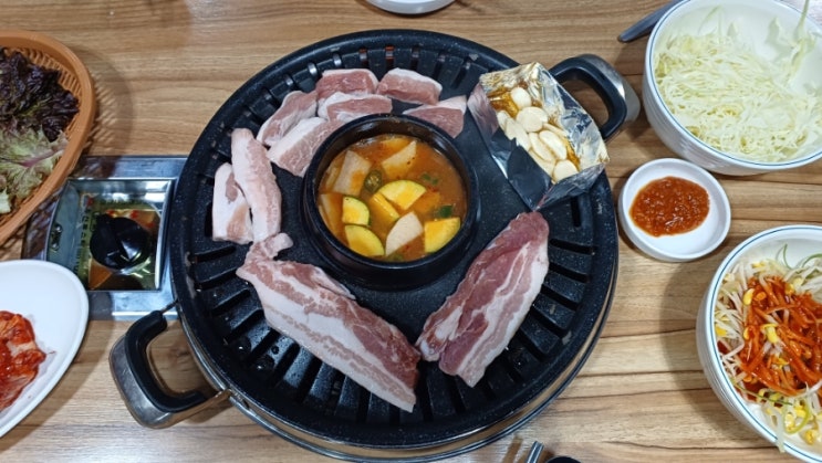 서강대 맛집, 대흥역 고기마니밥마니, 삼겹살 무한리필, 내돈내산 : 네이버 블로그