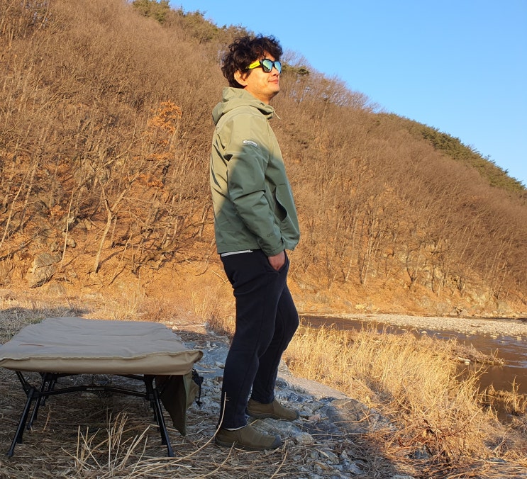 고프코어 윈드브레이커 캠핑룩 바람막이 점퍼 디스커버리 고어텍스 남자 자켓 네이버 블로그