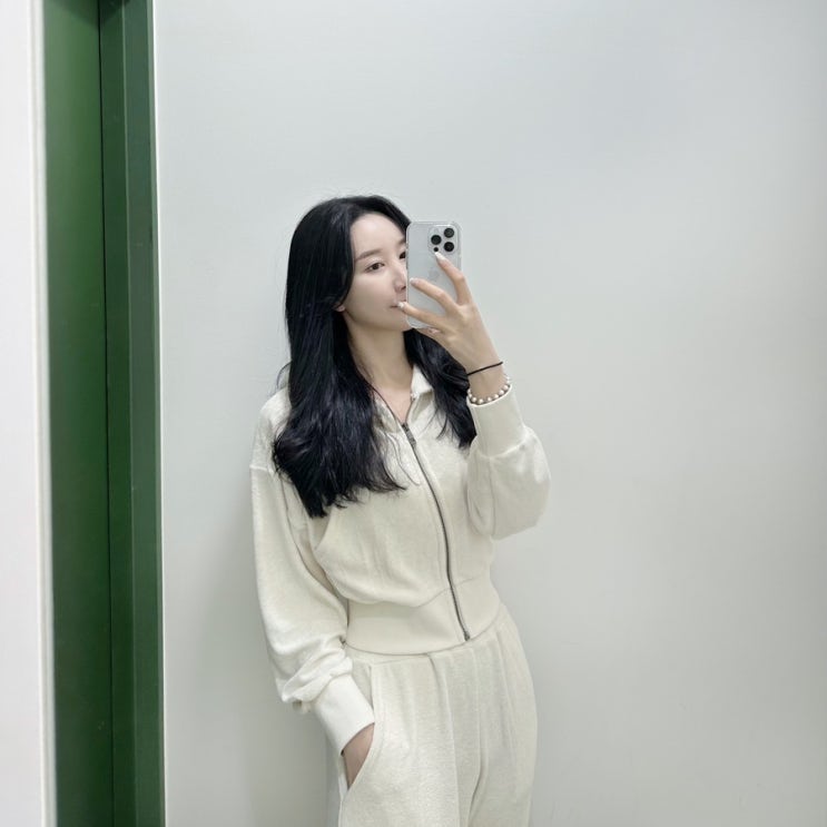 데비웨어 브랜드 여성 트레이닝복 셋업 트레이닝 세트 에슬레져룩 여자 운동복추천 네이버 블로그