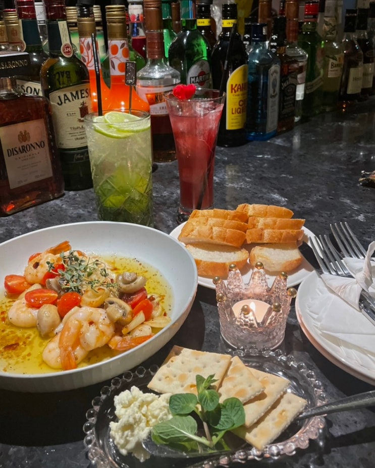 전주 객리단길 맛집 유어글라스 | 분위기 좋은 전주와인바 🍸 : 네이버 블로그