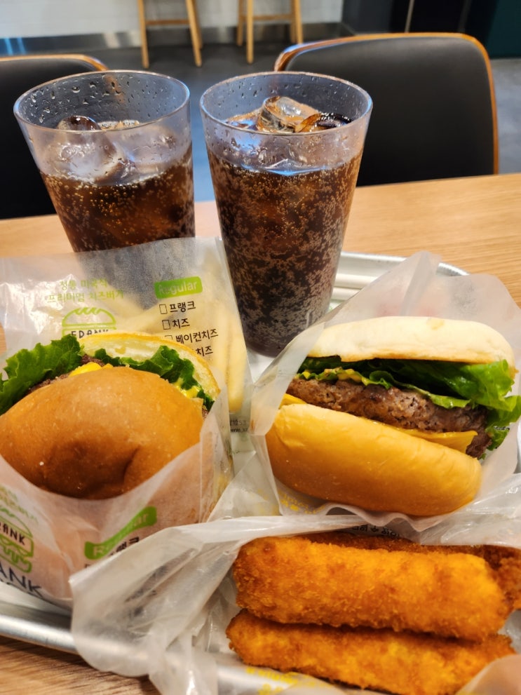 울진 맛집 수제 패티가 예술인 프랭크 버거 울진 북면점치즈 버거게 다리 살 튀김 네이버 블로그