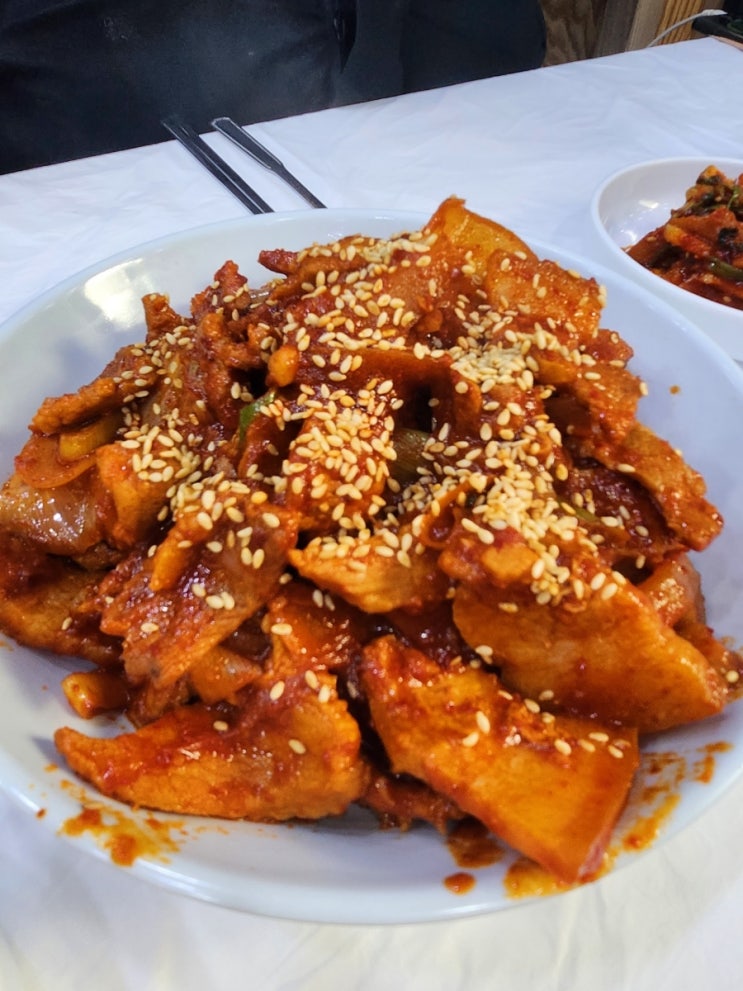 🍽 광주맛집월산동 제육볶음 And 김치치개 By 은영식당 푸짐한 양은 눈을 완성도 높은 맛은 입을 저렴한 가격은 맘을