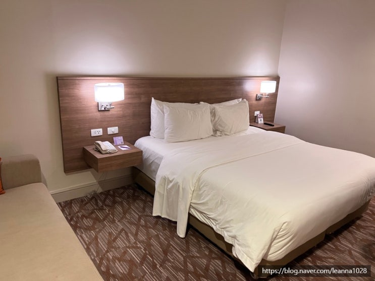 필리핀 클락 퀘스트 플러스 컨퍼런스 센터 호텔(Quest Plus Conference Center Clark)숙박 및 수영장 ...