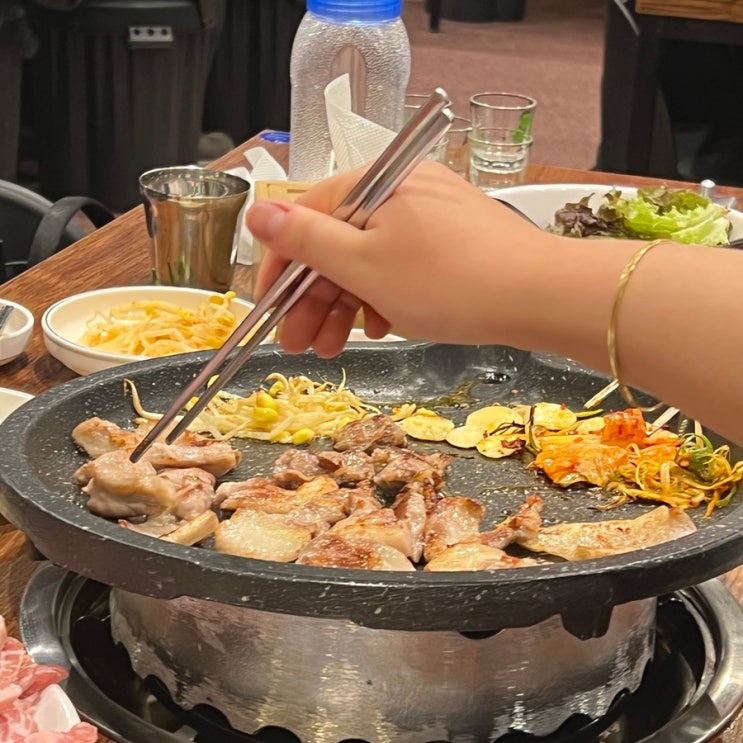 퇴계원 수구레보단 기본 김치찌개 막고기 맛집 명성 항정살 네이버 블로그