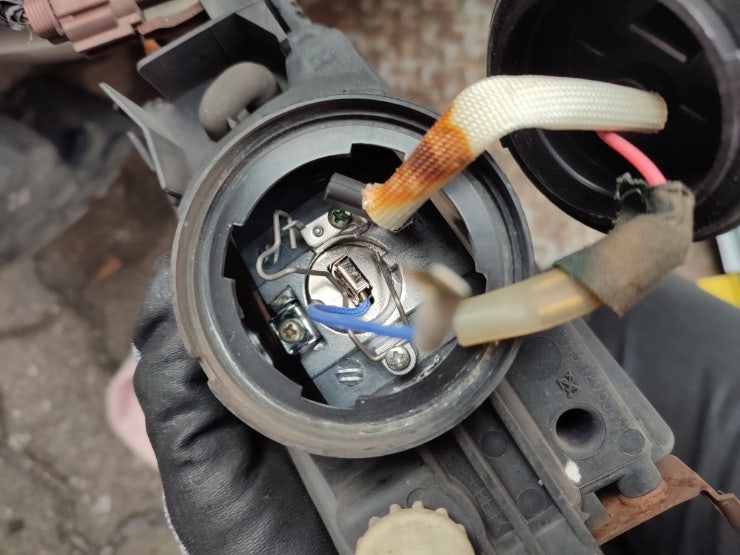 sm520v 안개등전구 교체 : 네이버 블로그