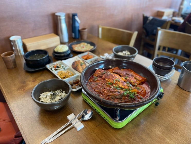 제주 가볼 만한 곳 제주 동쪽 구좌 여행 세화 맛집 추천 갈치구이 항아리 조림 네이버 블로그