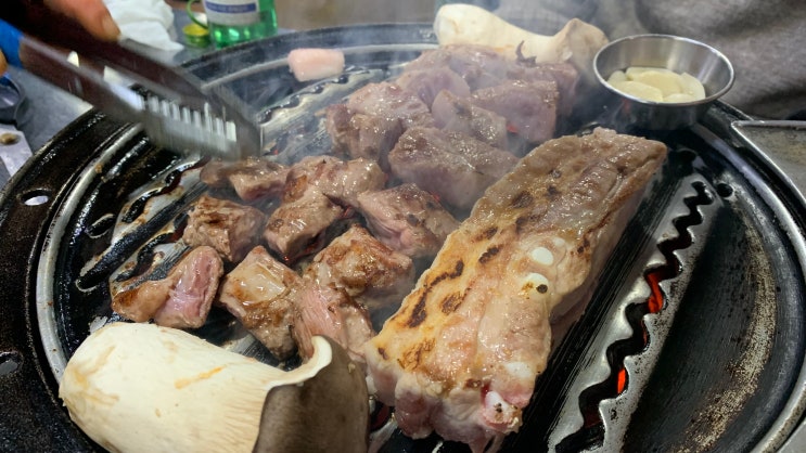 성동 행당동 땅코참숯구이 본점 삼겹살과 목살이 맛있는 왕십리 고기집 갈매기살 전투라면도 먹어본 후기 네이버 블로그