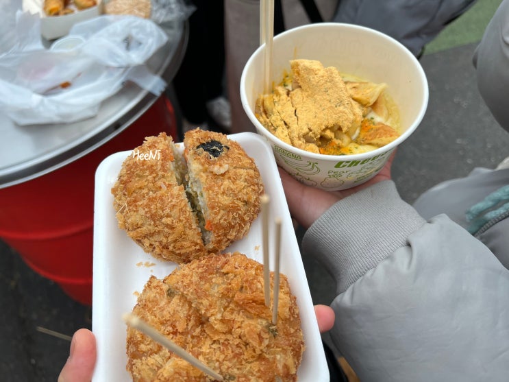 강릉 중앙시장 맛집 목록 📍 팡파미유 시나미닭꼬치 안인횟집 모자호떡 강릉어묵고로케 배니닭강정 후기 네이버 블로그