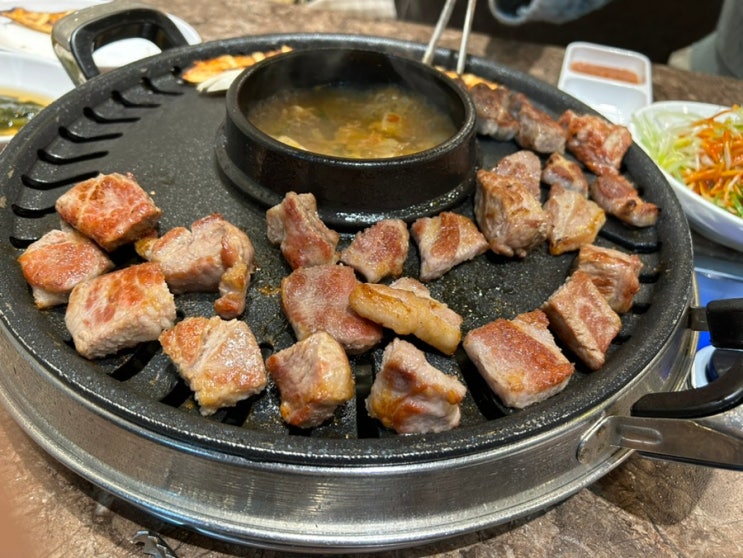 구로동대림역 맛집 질 좋은 고기집 회식하기 좋은 가성비 내리는 정육식당 흥부네집 정육식당 네이버 블로그