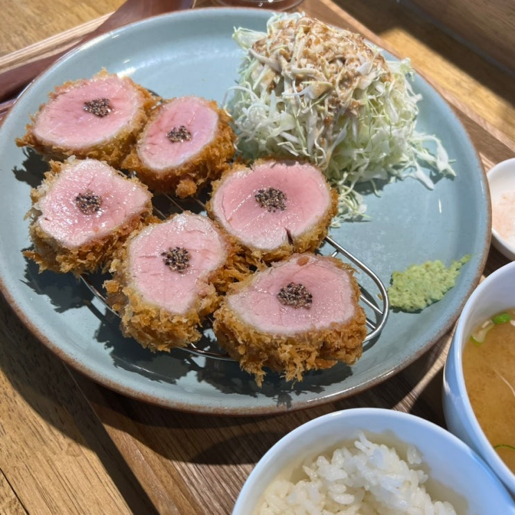 [포항 맛집] 영일대 돈카츠 맛집, 윳쿠리(특로스카츠, 히레카츠) : 네이버 블로그