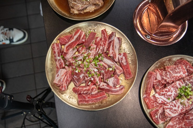 경주 황리단길 맛집 대릉갈비와 큰기와 고기 파티 리뷰 네이버 블로그