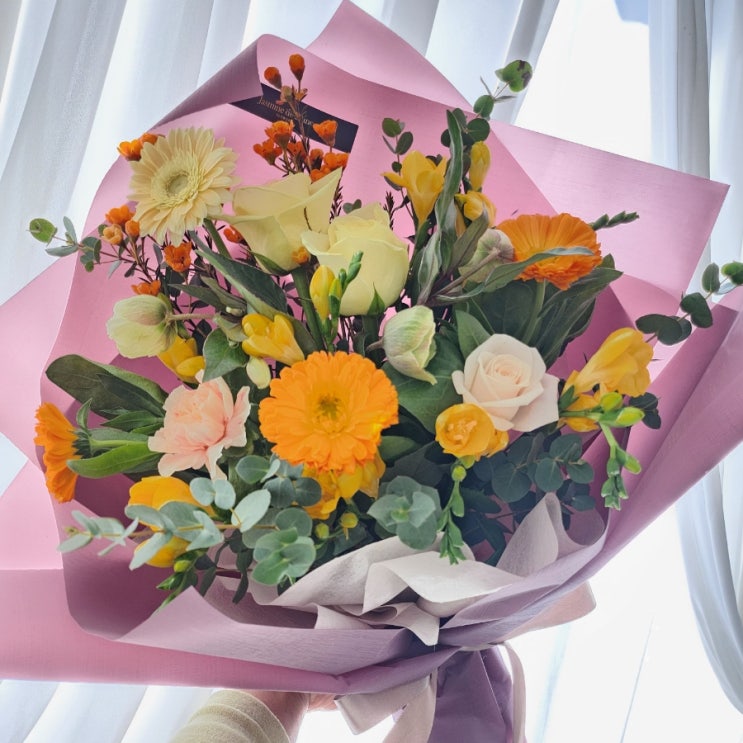 포항꽃집 이동꽃집 포항 최고의꽃집 지곡동꽃집 꽃예약 꽃다발 용돈박스 꽃배달 근조축하화환 테이블장식 무대연출 예단난 예쁜화분 플로