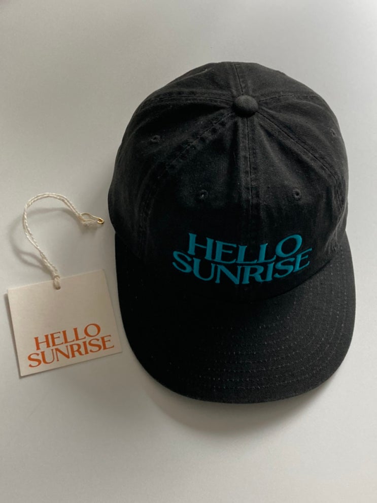 헬로선라이즈(HELLO SUNRISE) 모자 구매 후기(+착용샷)/ 효창공원 편집샵 RTTC에서 구매 : 네이버 블로그