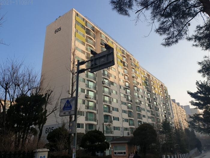 서울 도봉구 쌍문동 아파트경매 32평형4억4천 선덕중학교인근 쌍문한양6차 1층 유찰2회 서울쌍문한양아파트 부동산경매 매매