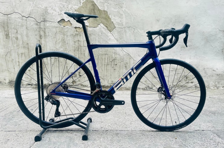 [BMC]BMC 23년식 팀머신 SLR THREE 시마노 울테그라 12단 완성차 입고 안내!! : 네이버 블로그