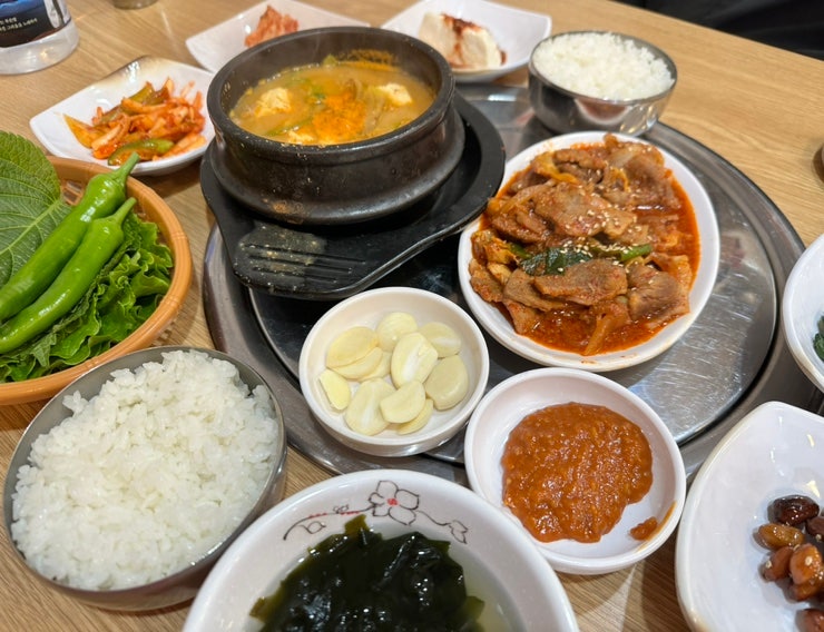 압구정역 직장인 점심메뉴 한식 가성비 밥집 산천생고기 산천식당 네이버 블로그
