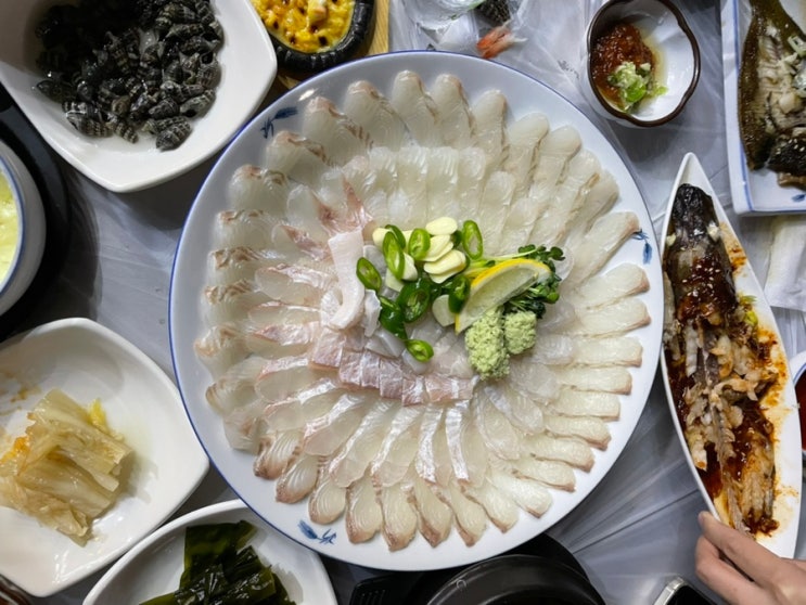 [싱싱산오징어회타운] 대구 칠곡 맛집 국우동 횟집 : 네이버 블로그