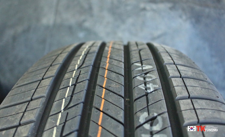 금호 크루젠 HP51(255 60 18) 승차감, 저소음, 내구성이 향상된 SUV 전용 사계절 타이어 : 네이버 블로그