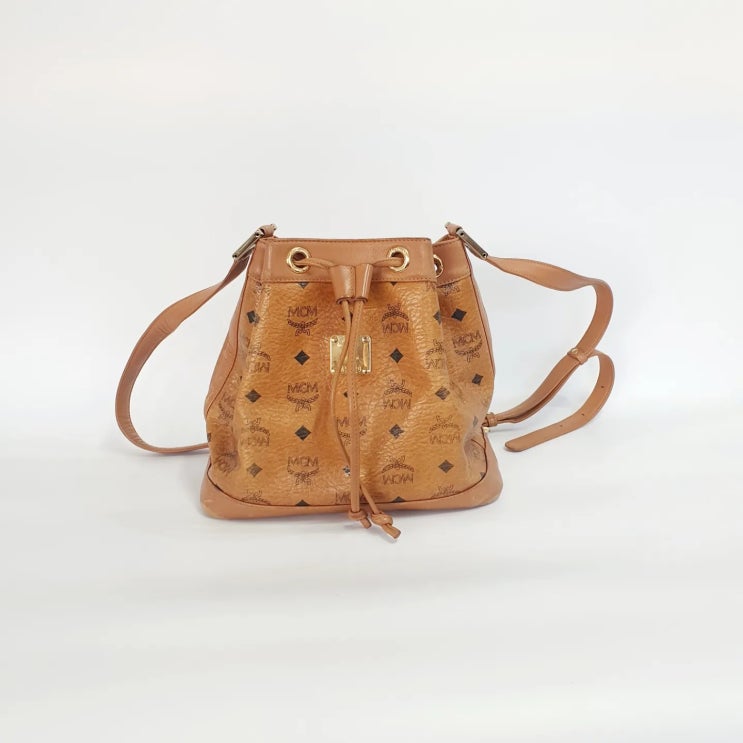 mcm 버킷백( mcm 데사우 비세토스 드오루 스트링백)리폼 : 네이버 블로그