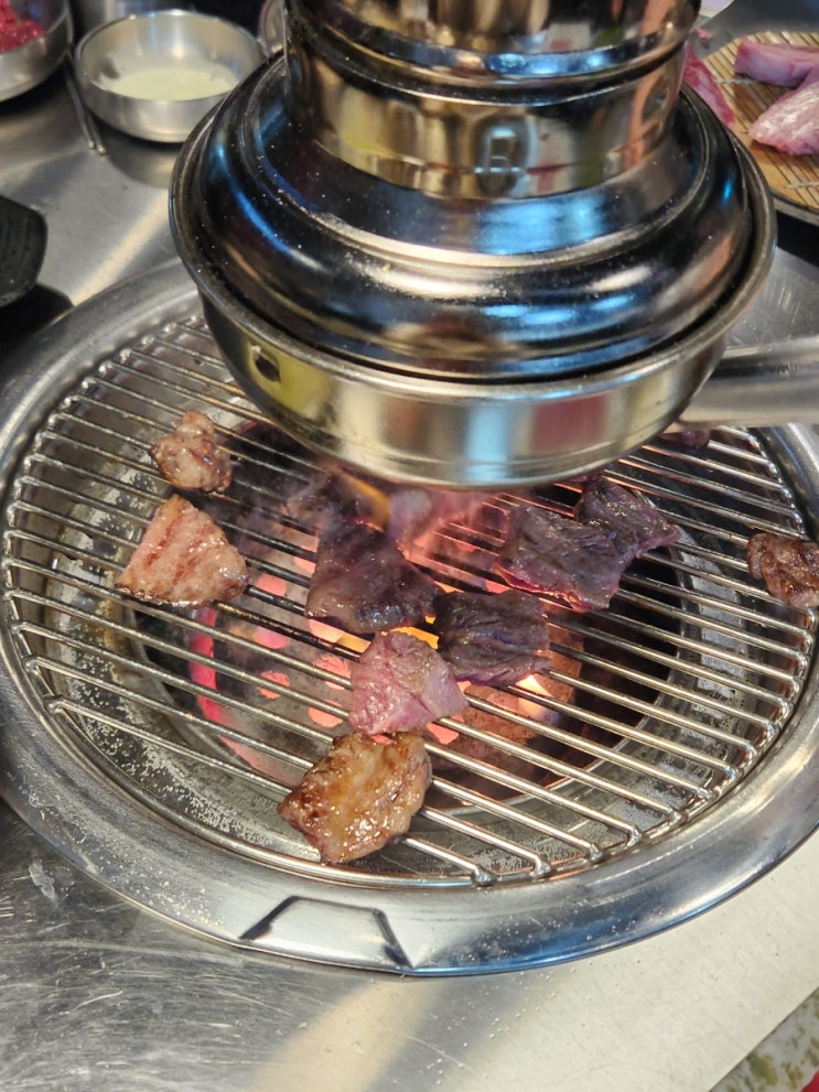 신논현 회식 칠프로칠백식당 가성비 좋은 소고기 맛집 콜키지프리 고기집 칠백한우국밥 24시간 영업 식당 네이버 블로그