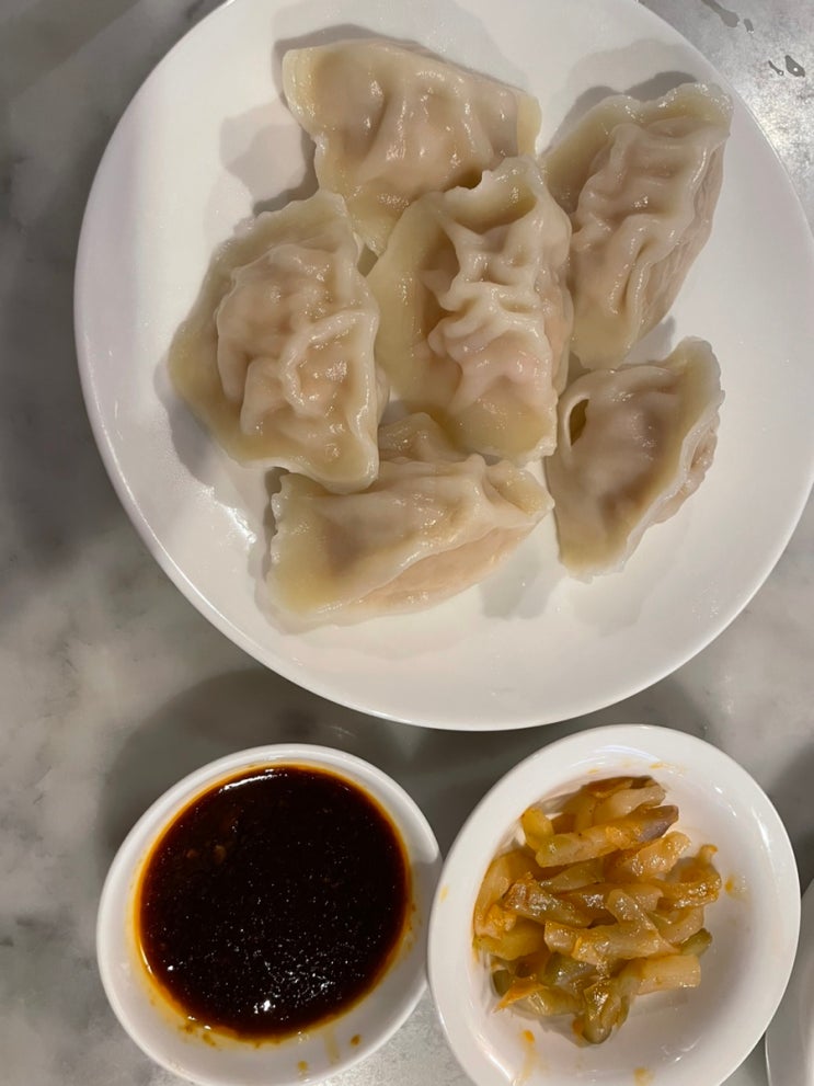 서울 신사 가로수길 딤섬맛집 삼창교자 성게알교자 마라탕면 고기덮밥 돼지고기새우딤섬 네이버 블로그