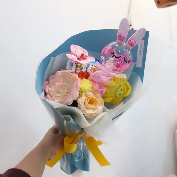 킨더조이꽃다발 유치원졸업꽃다발 어린이꽃다발 학예회꽃다발 창원꽃집 마산꽃집 내서꽃집 삼계꽃집 호계꽃집 함안꽃집 중리꽃집 현동꽃배달