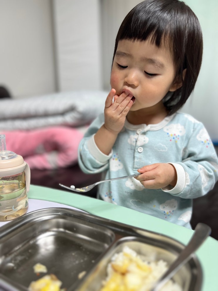 아기반찬 베리쿡 둘째가 좋아하는 어린이김치 잘먹어요~ 네이버 블로그
