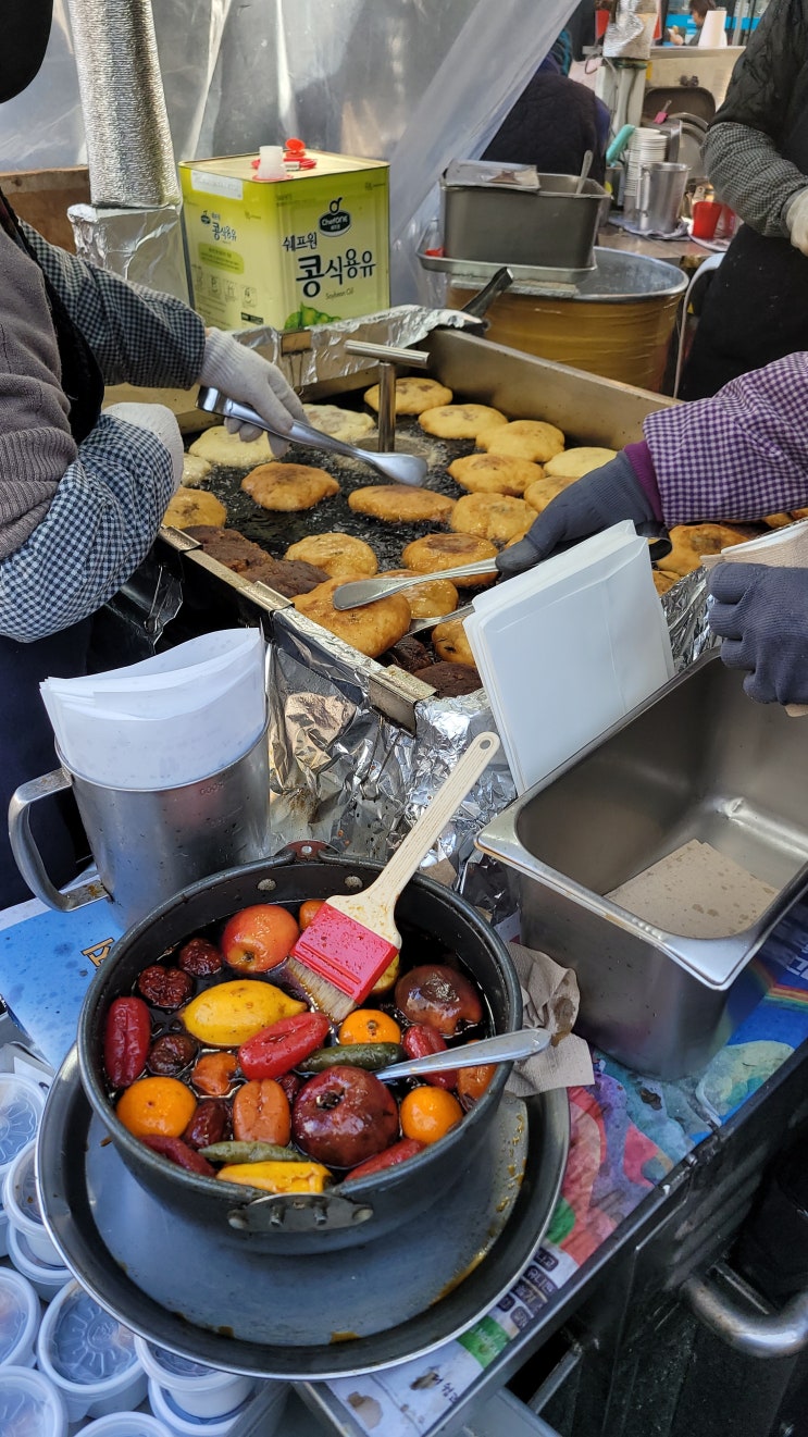 서울 남대문 서울 전통 시장 구경 남대문 시장 맛집 추천 가메골 손 왕 만두 줄서서 먹는 야채 호떡 네이버 블로그