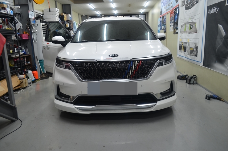 부산 KA4카니발 HUD 온유어뷰 번호판등LED 시공 : 네이버 블로그