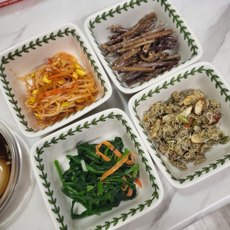 수원 다양한 종류의 광교 반찬가게 된장을 좋아하는 꼬마아이 광교본점 네이버 블로그