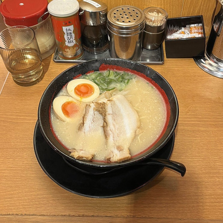 오사카 도톤보리 시텐노 라멘 후기/이치란라멘 웨이팅 2시간 포기하고 간 곳 과연 맛은? : 네이버 블로그