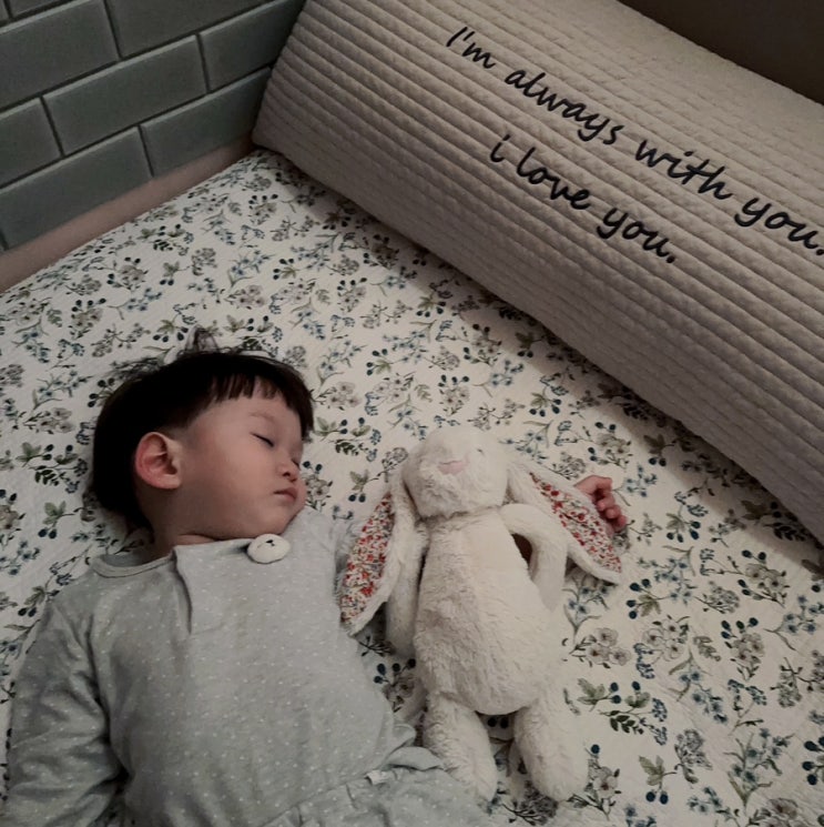 침대 가드쿠션 포근나라 직대롱쿠션으로 준비했어요 네이버 블로그